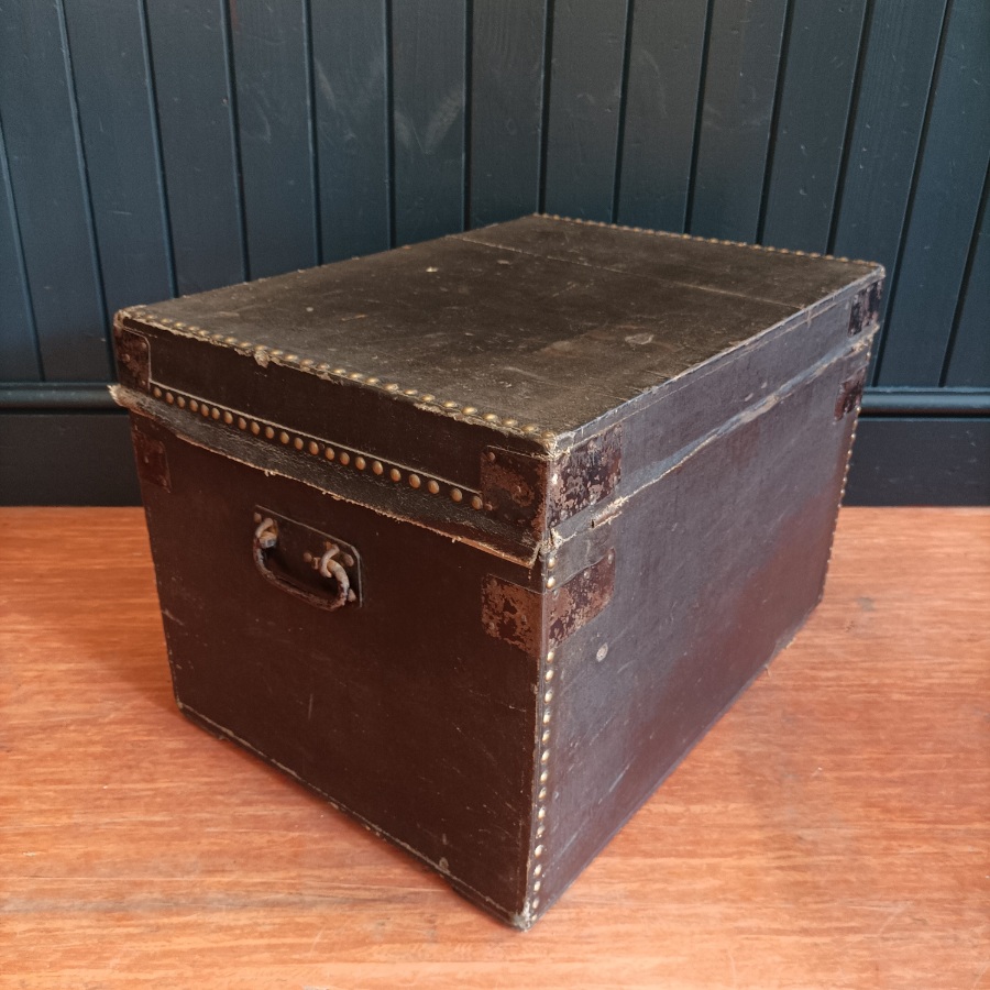 An original William Insall small Travelling Campaign Trunk