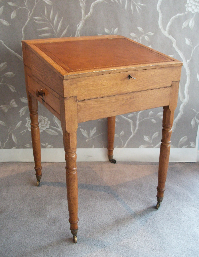 Victorian Oak Clerk's Desk