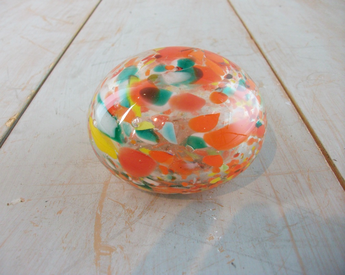 Handblown Paperweight in Multicolour Glass